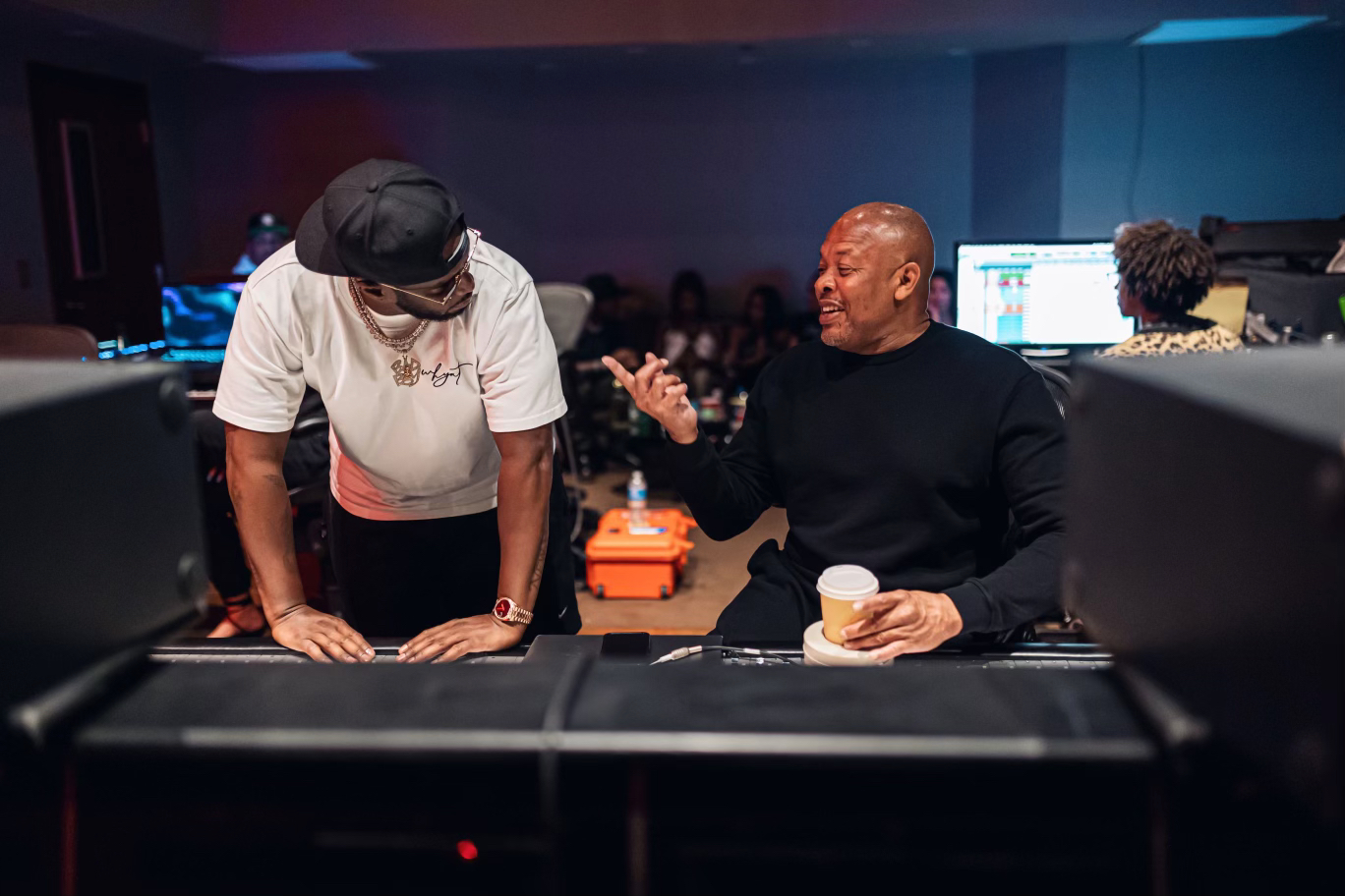 Dr. Dre & Diddy Link Up In The Studio, See Photos Of Epic Session ...